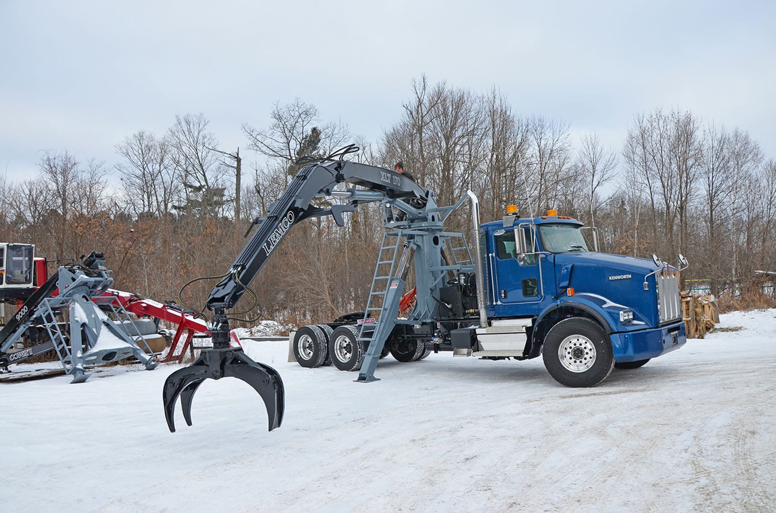 Lemco Hydraulics Loaders | Truck Equipment & Fabrication from Morin Diesel